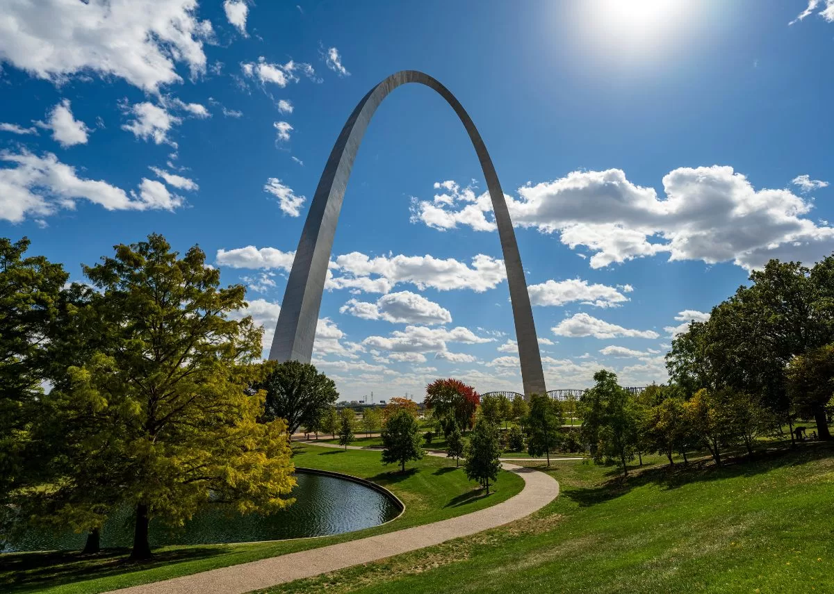 6 Famous Stainless Steel Sculptures That Will Amaze You